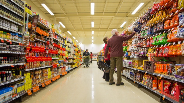 Prejudice may push low-income shoppers to unhealthy options – Clare ...